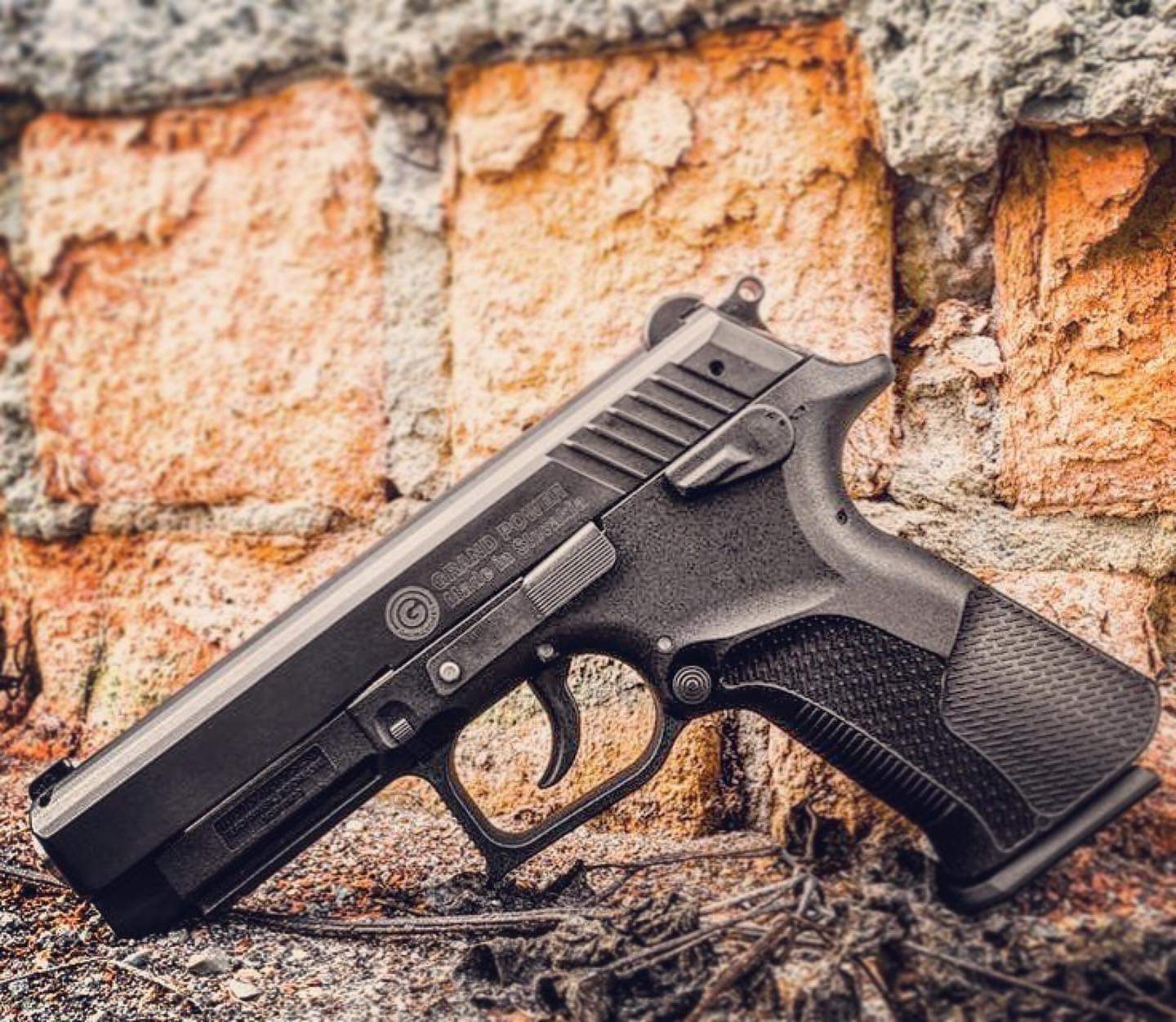 Rouge River Arms Christmas Special: – Rouge River Arms Inc.